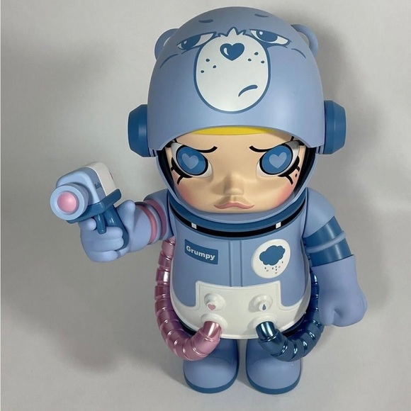 POP MART | Accents | Official Pop Mart Mega Space Molly Grumpy Bear ...